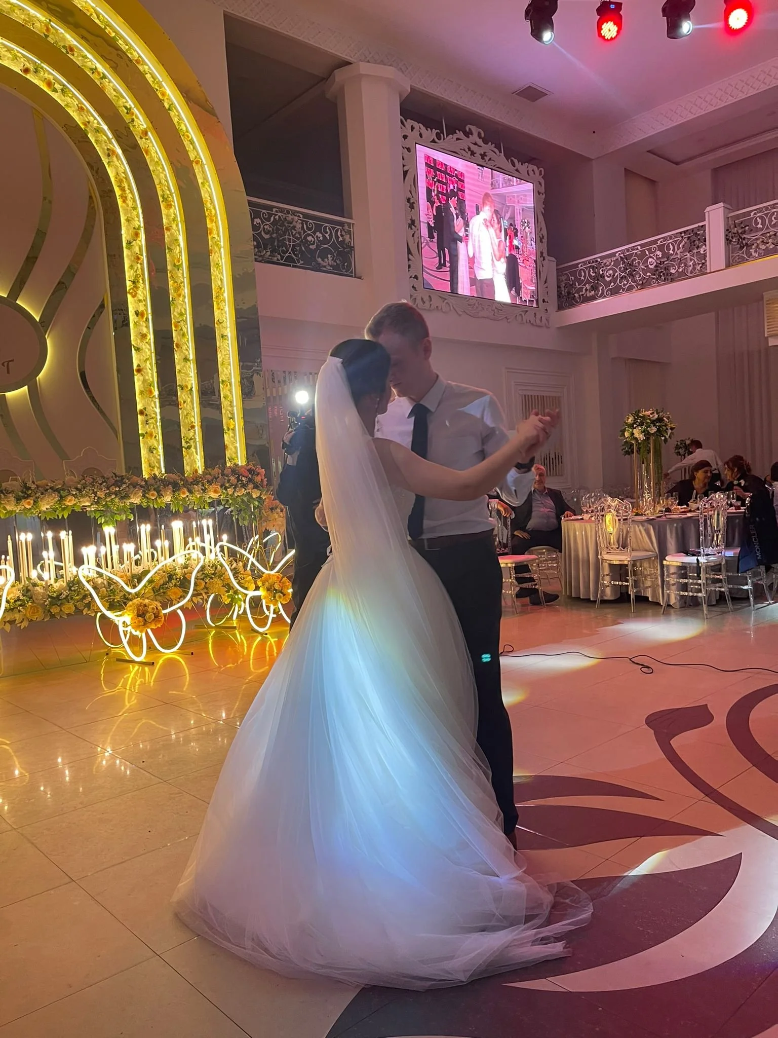 Surviving an Azerbaijani Wedding — coupleofcactuses