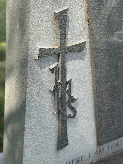 Intricate Bas Relief, Shaped Carvings & Lettering for Memorials ...