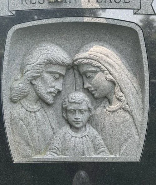 Intricate Bas Relief, Shaped Carvings & Lettering for Memorials ...