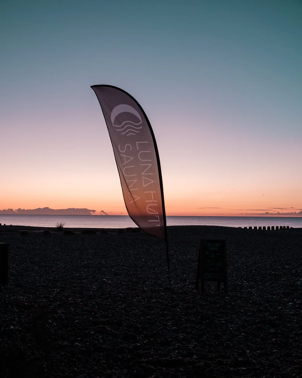 Worthing — Luna Hut