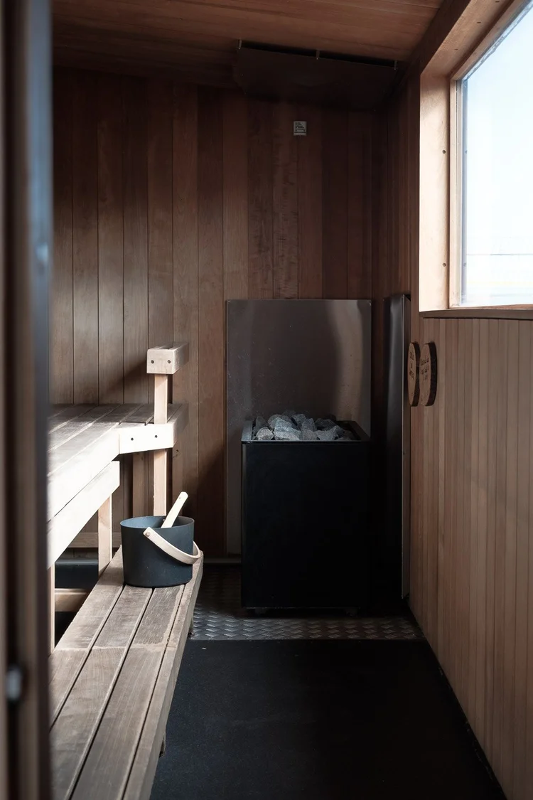 Sea Lanes — Luna Hut