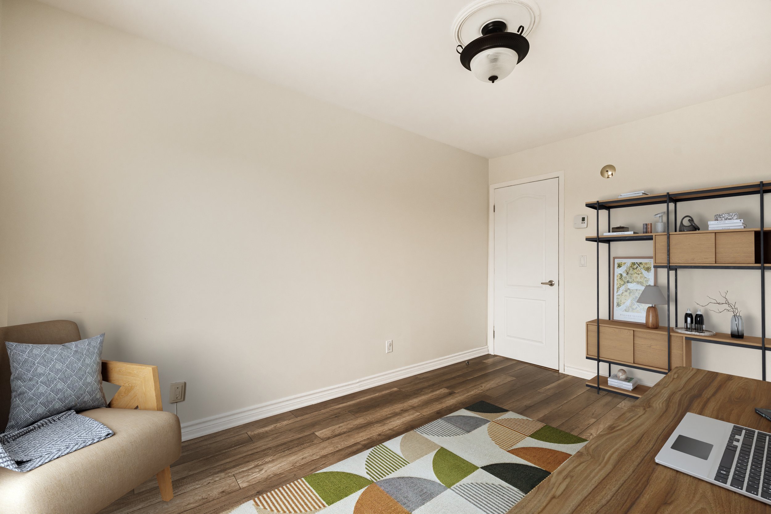 765 Rue Guy | VENDU — Sarah Stapleton