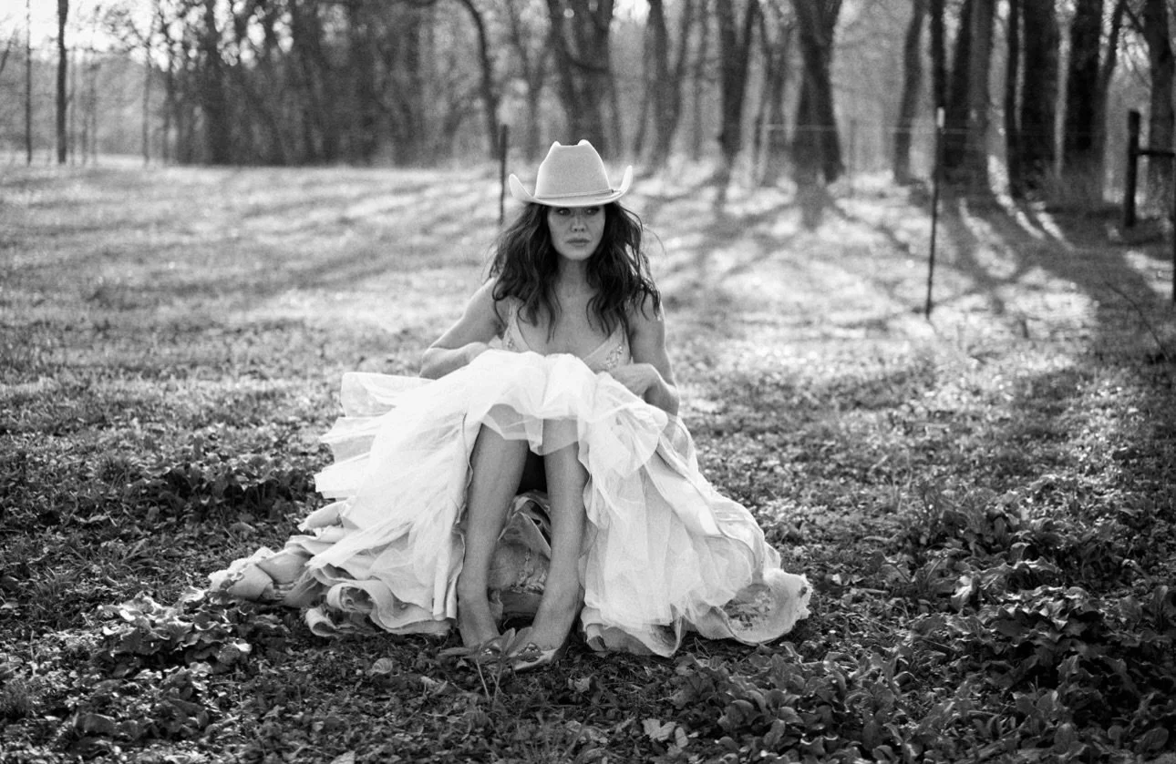 Cyndi Thomson - Official Website