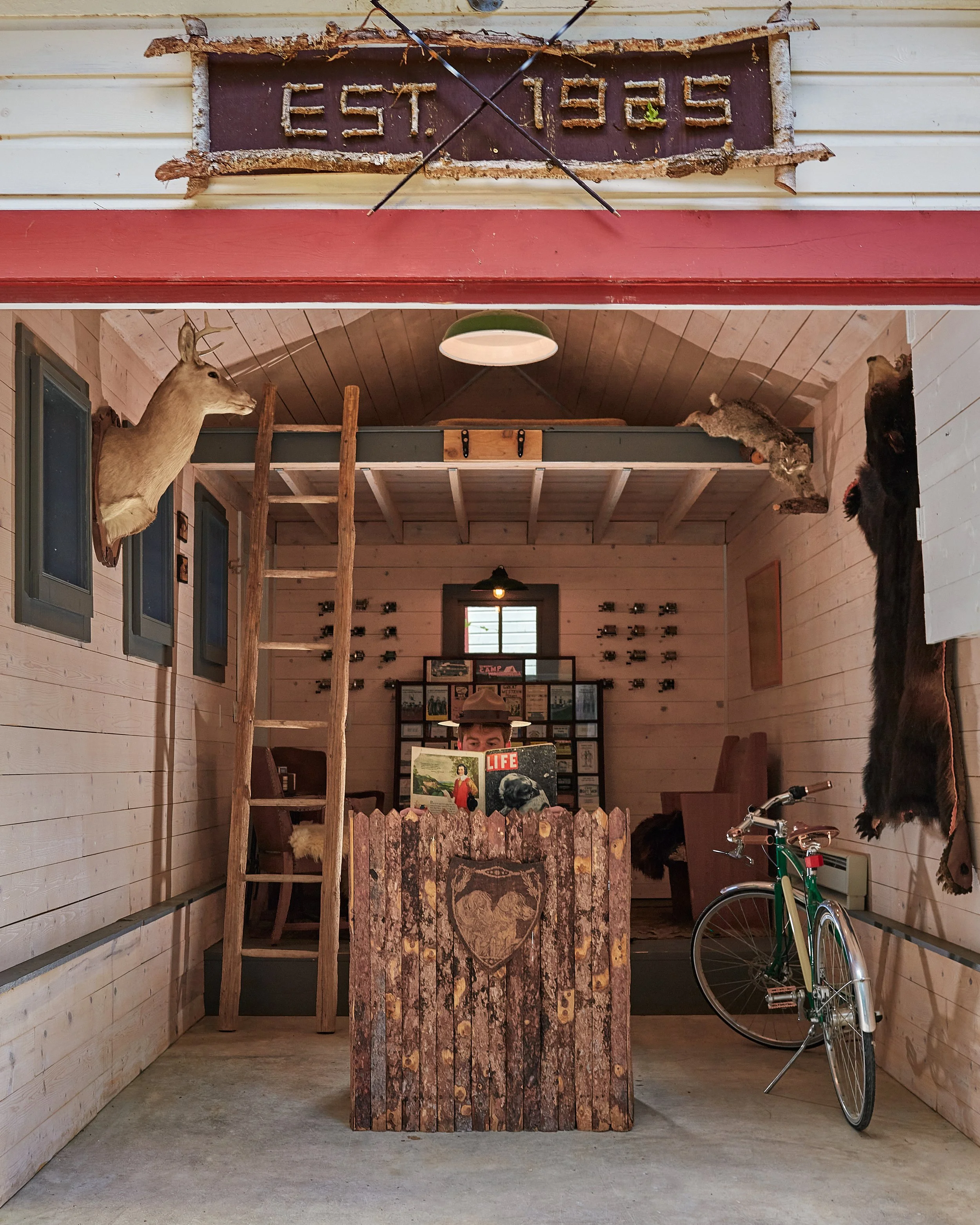 Tour: Welcome Cabin — WANDAWEGA