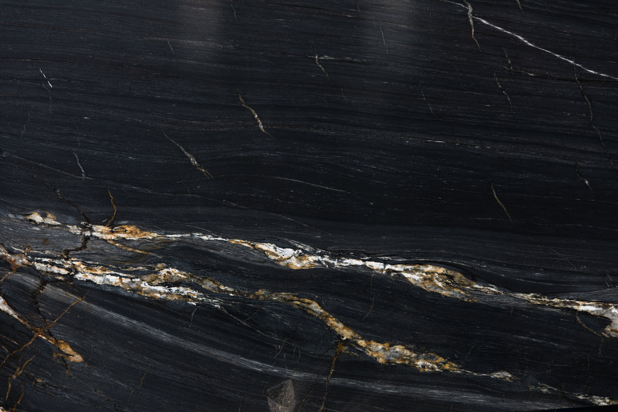 Python Black — Nordia Marble