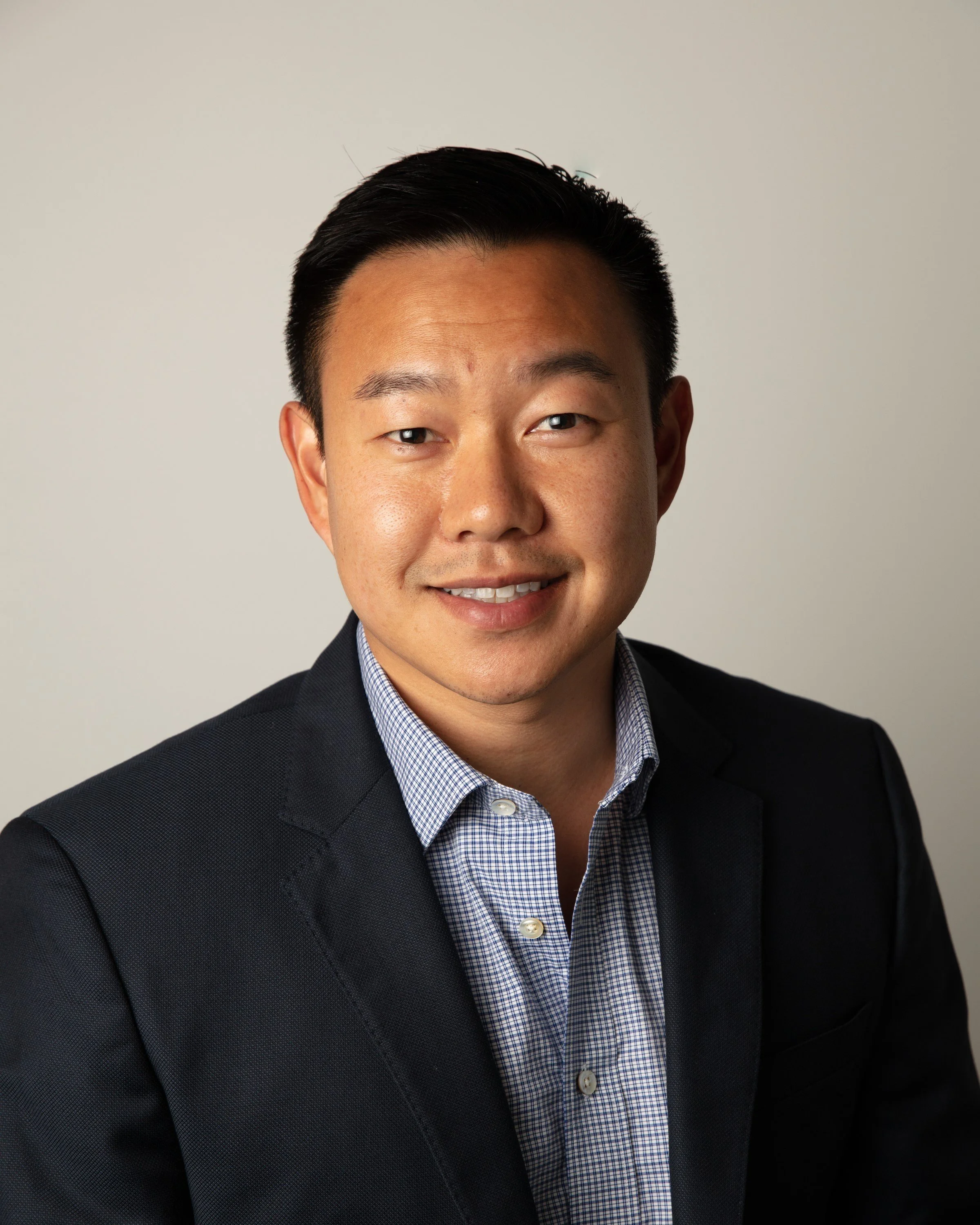 Eddie Kang — Gray Line Partners