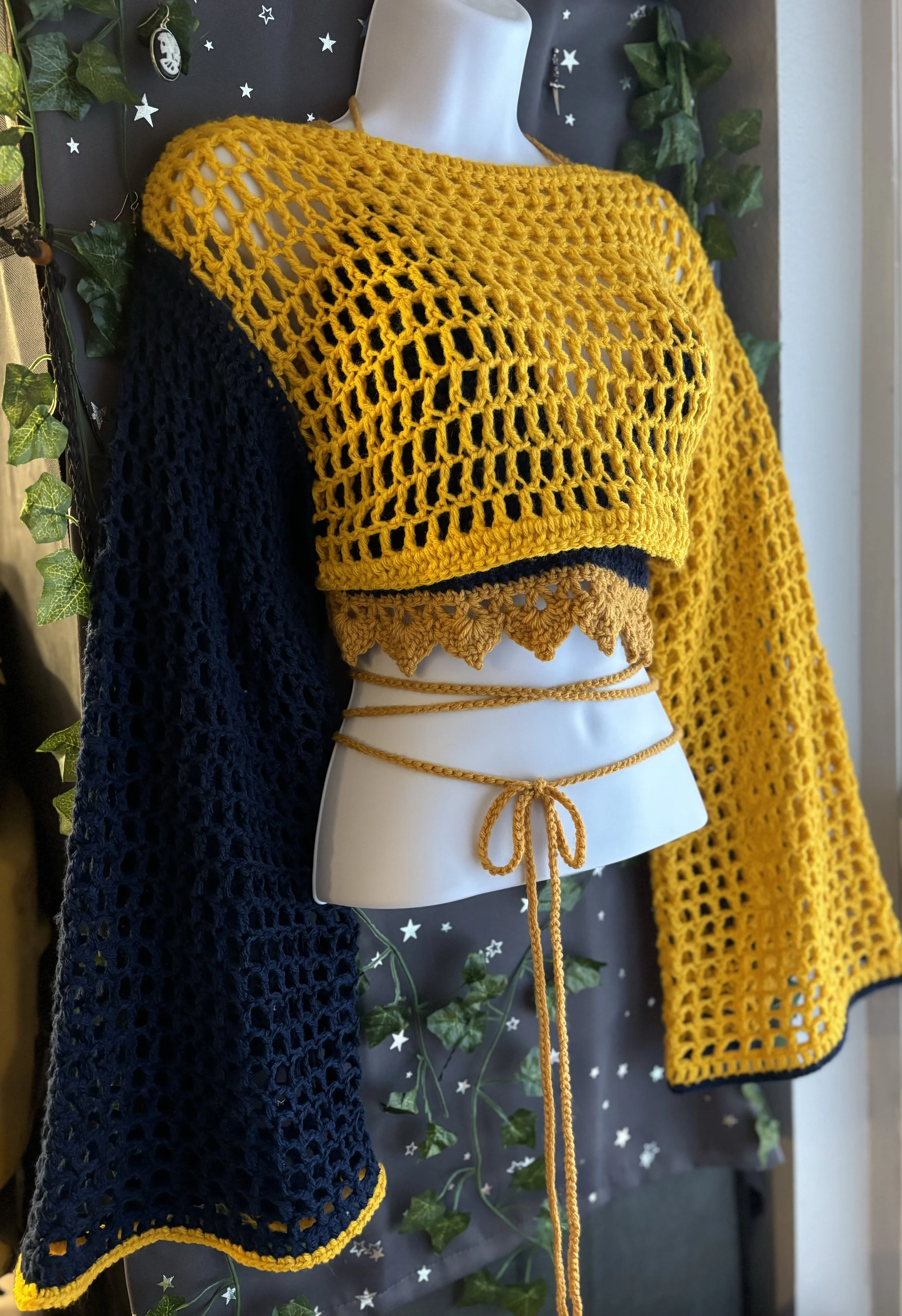 Starry Night Shrug/Halter Top Combo Pattern — Washington Fiber Forge