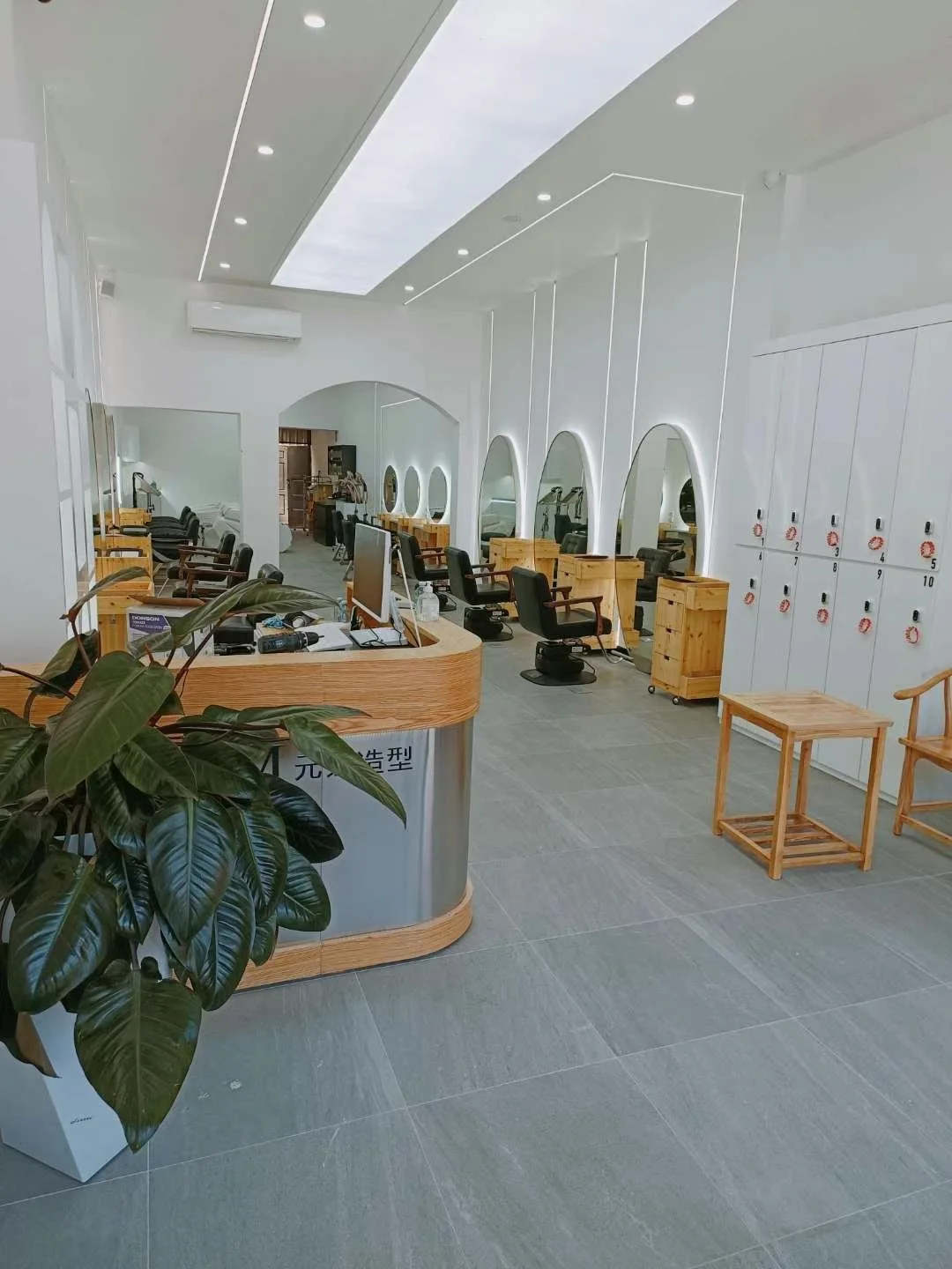 M Element Hair Salon