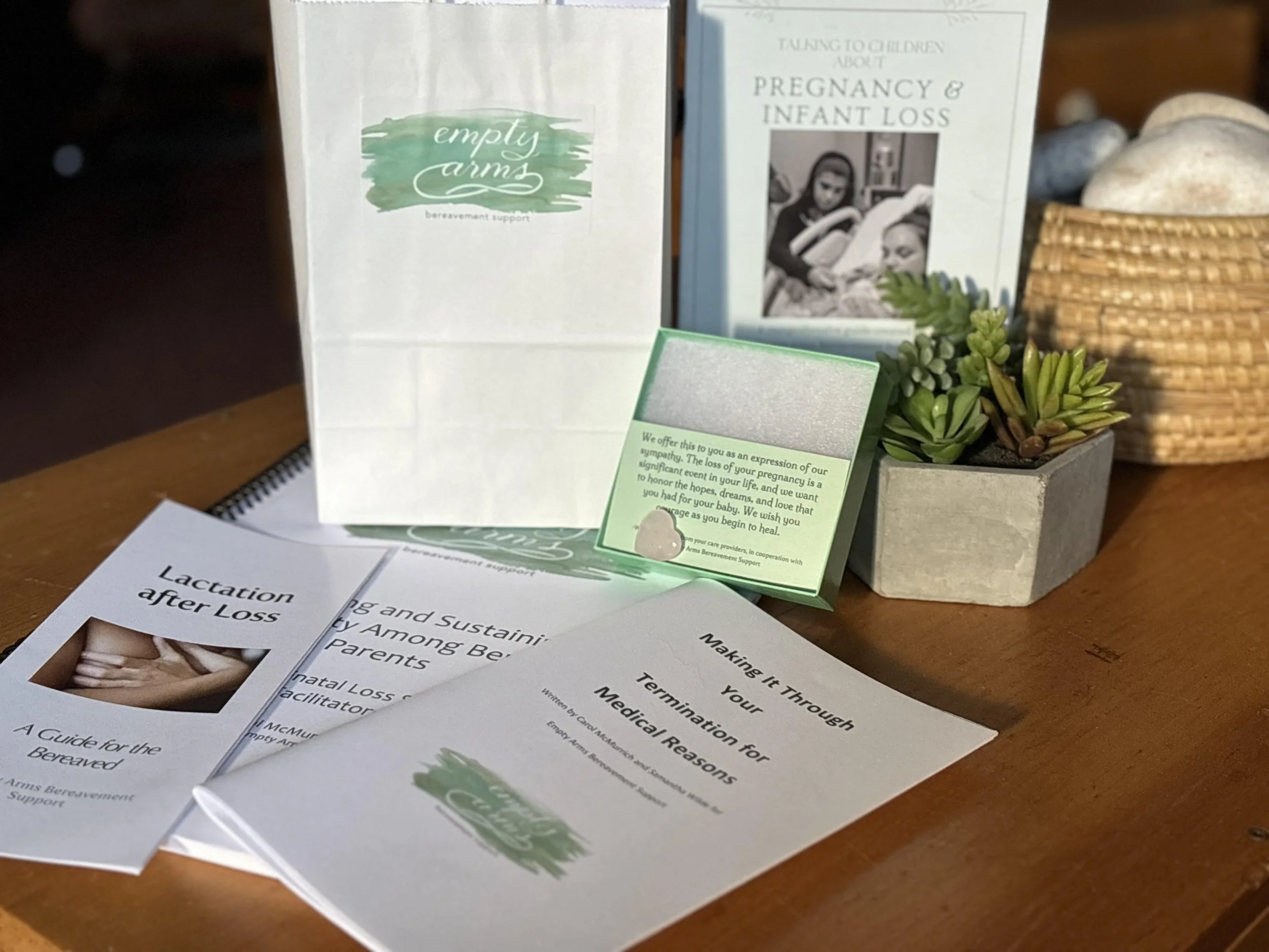 Resources For Professionals — Empty Arms Bereavement Support