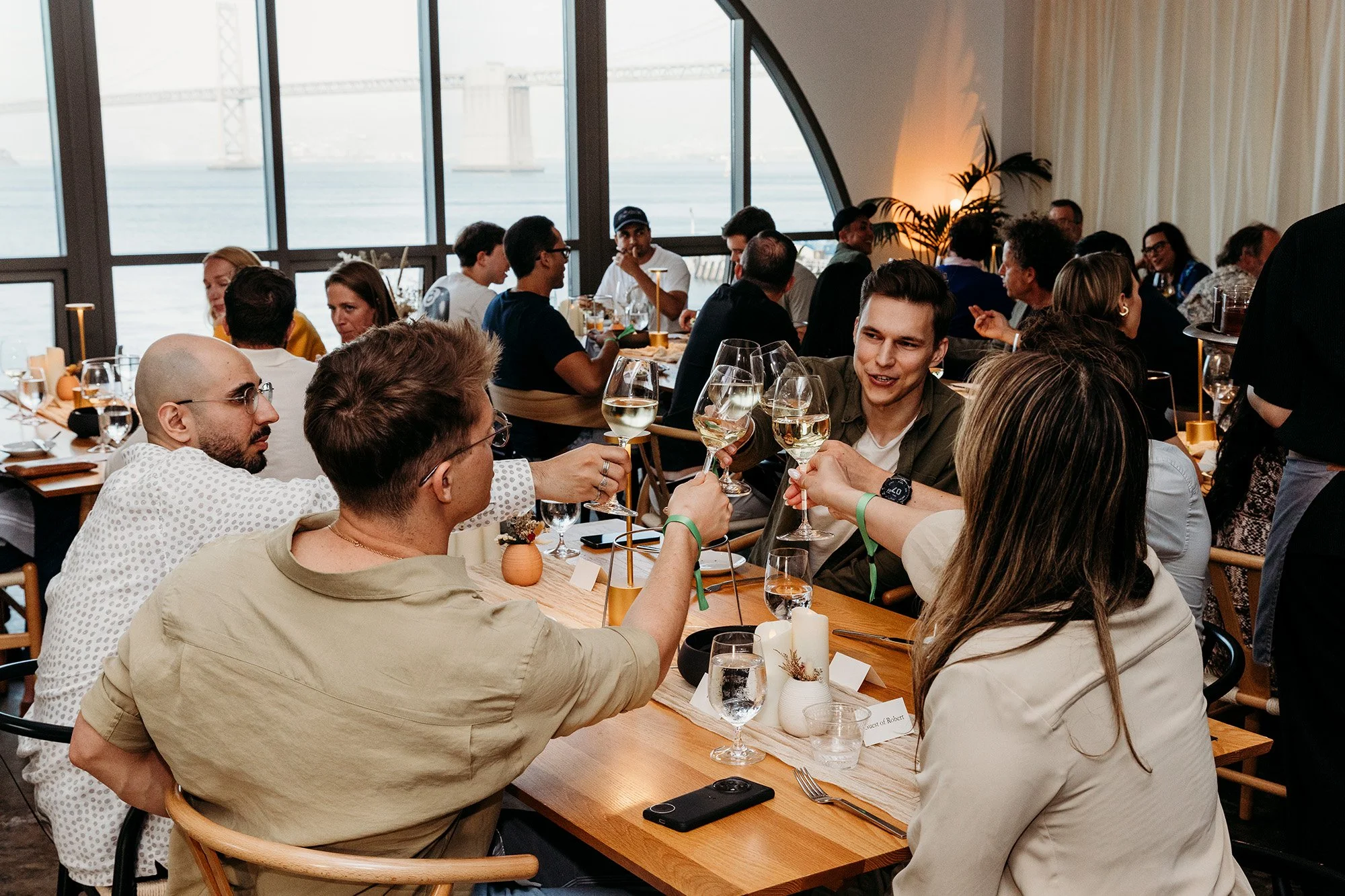 Bar & Dining — SHACK15