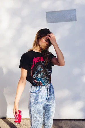 About Julia — Julia Vogl