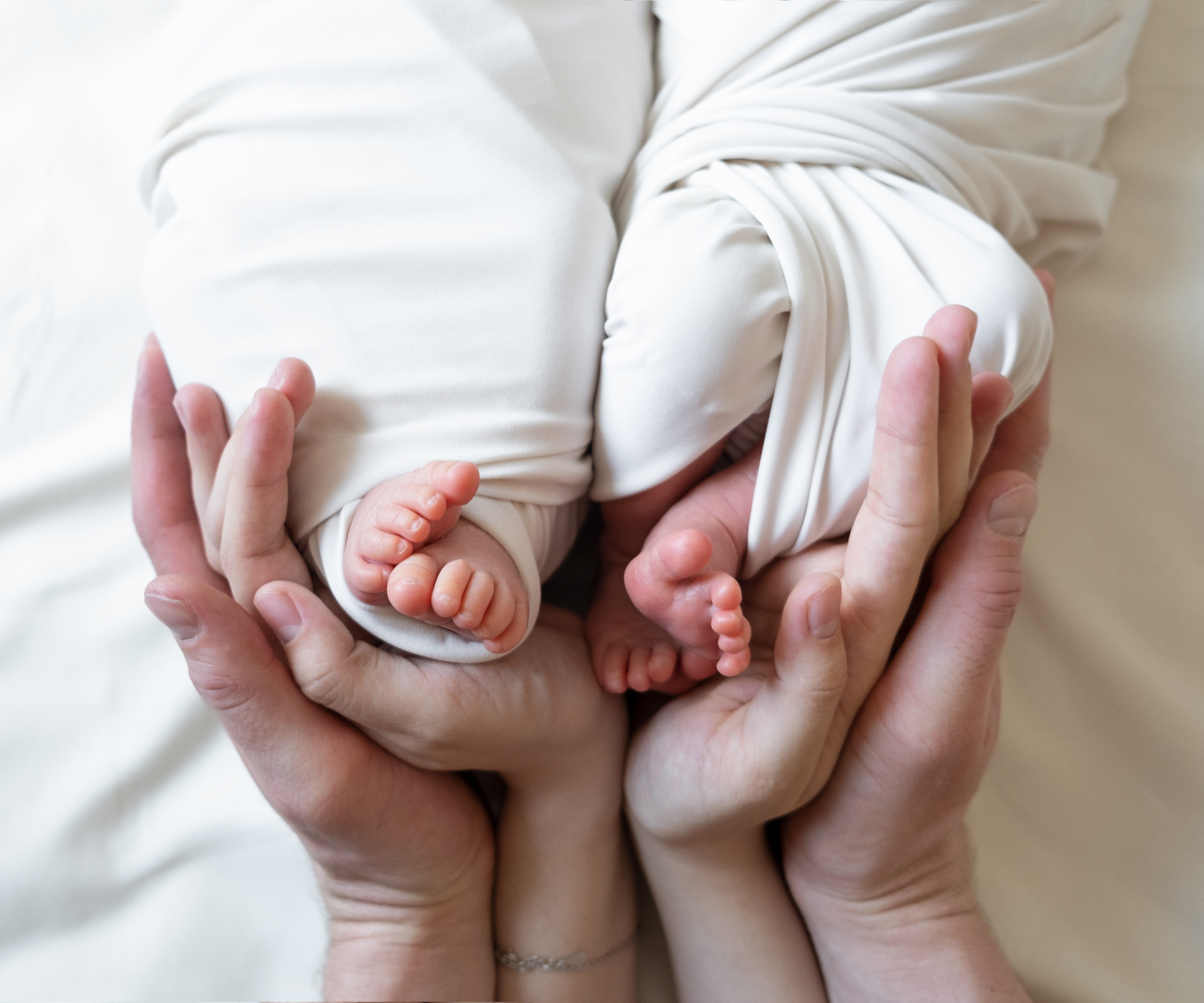 Expecting twins? A Mini Guide to Breastfeeding Multiples — PUSH Mama Care