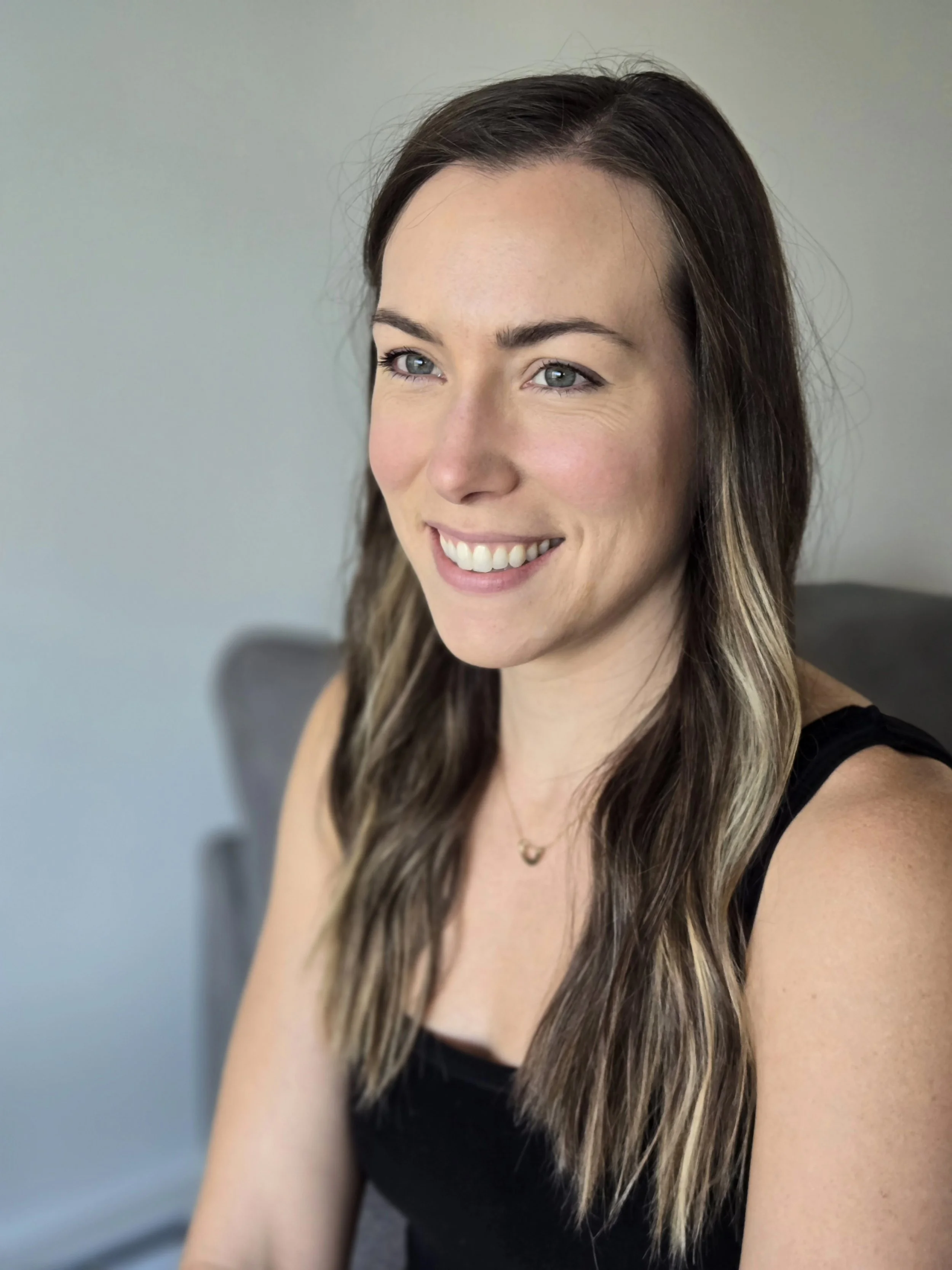 Online Therapy Services for Professionals in Ontario | Megan Strachan