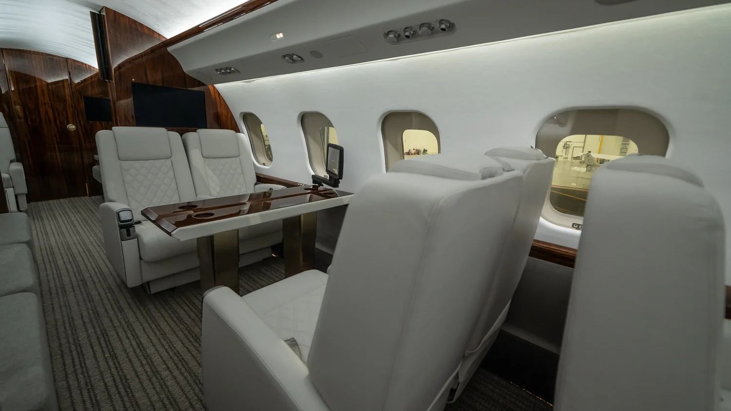 Global Express XRS | VIP Completions