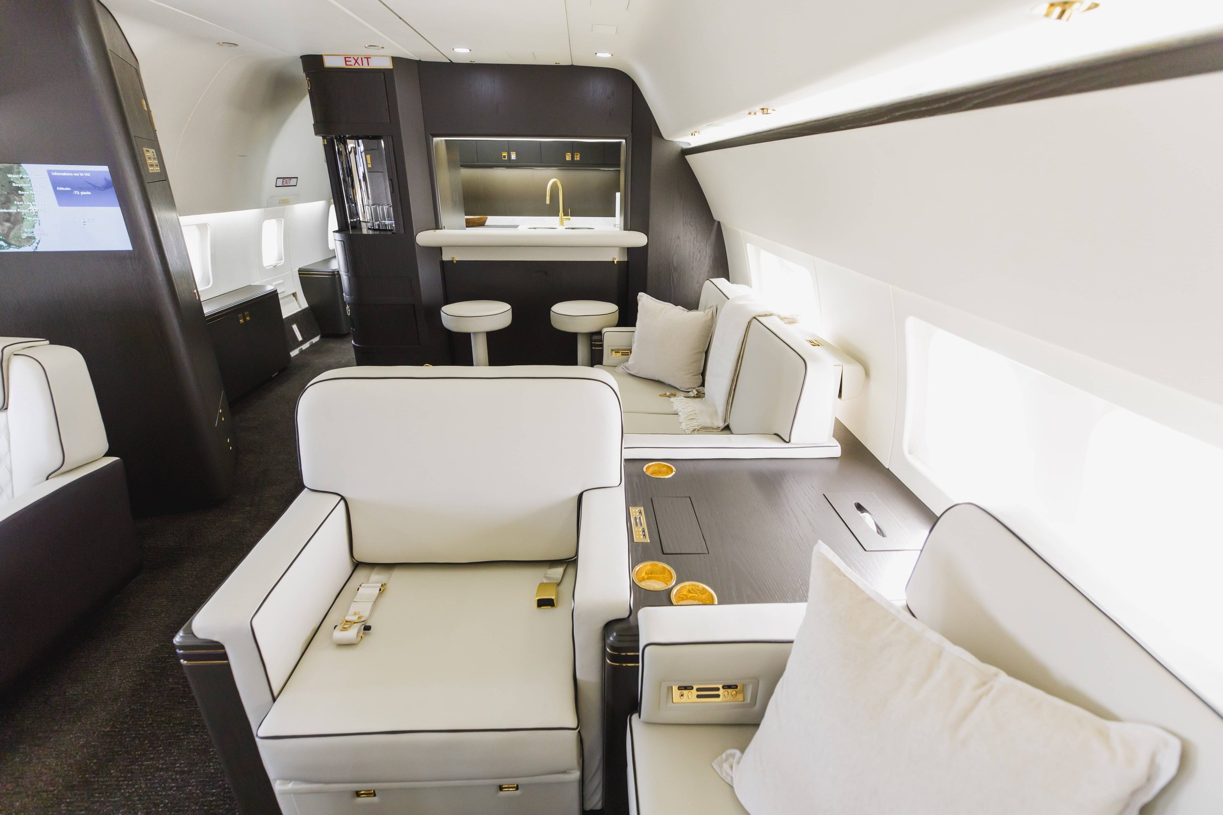 Boeing 737 Business Jet | VIP Completions