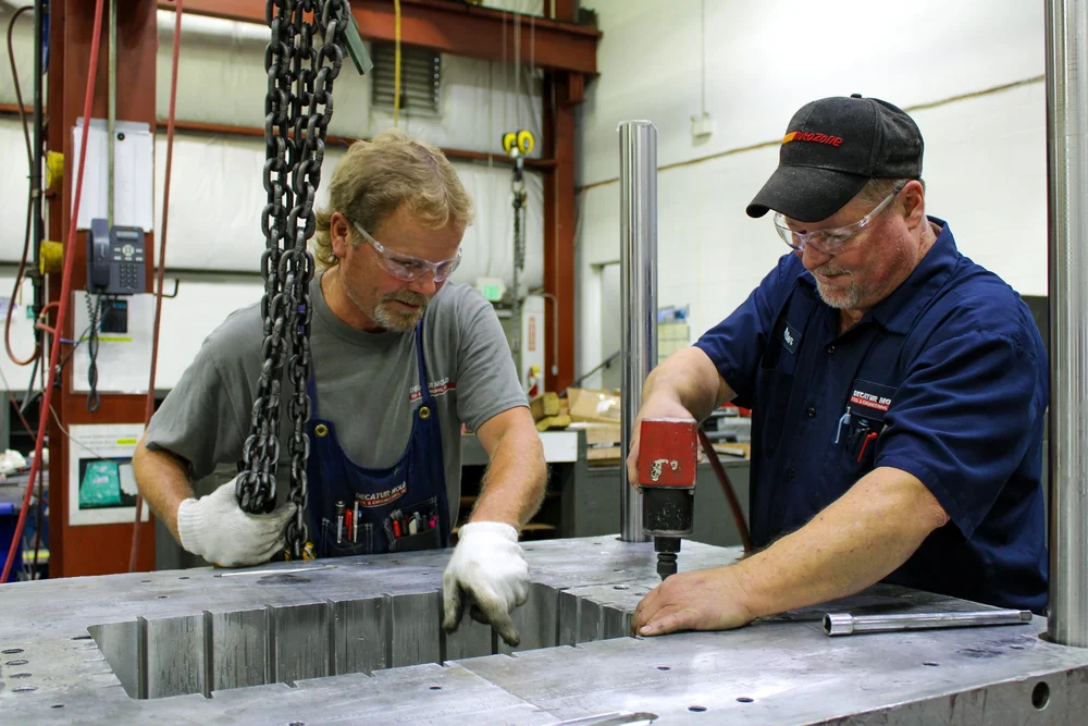 Decatur Mold Tool & Engineering | Injection Molding Services