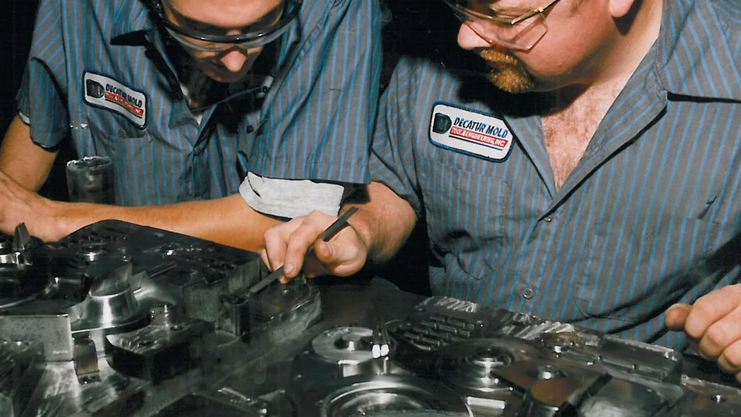 Decatur Mold Tool & Engineering | Injection Molding Services
