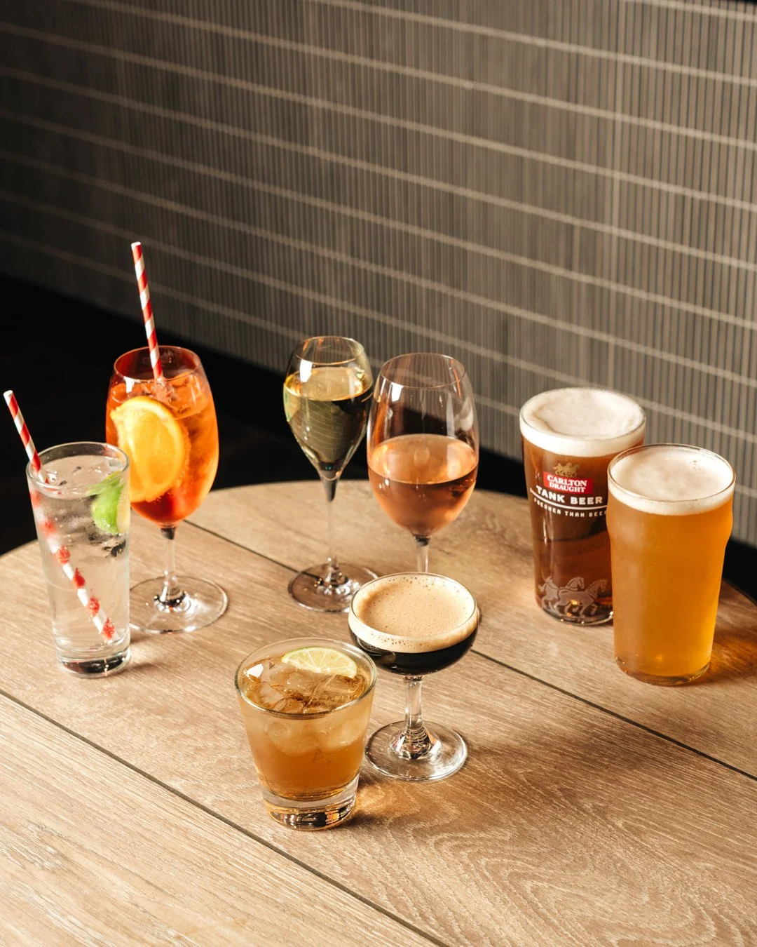 Best Pub on Chapel Street | The Union Hotel - Windsor