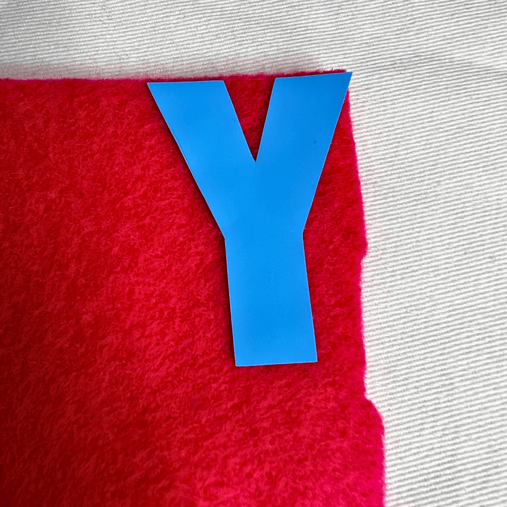 DIY Tutorial Easy Canvas Banners to Make for the Wall — Art Beat Box