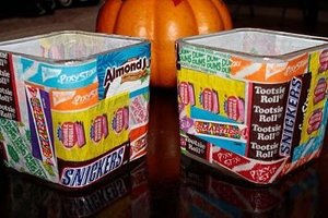 20 Easy Candy Wrapper Crafts for Kids & Adults (Post-Halloween Projects ...