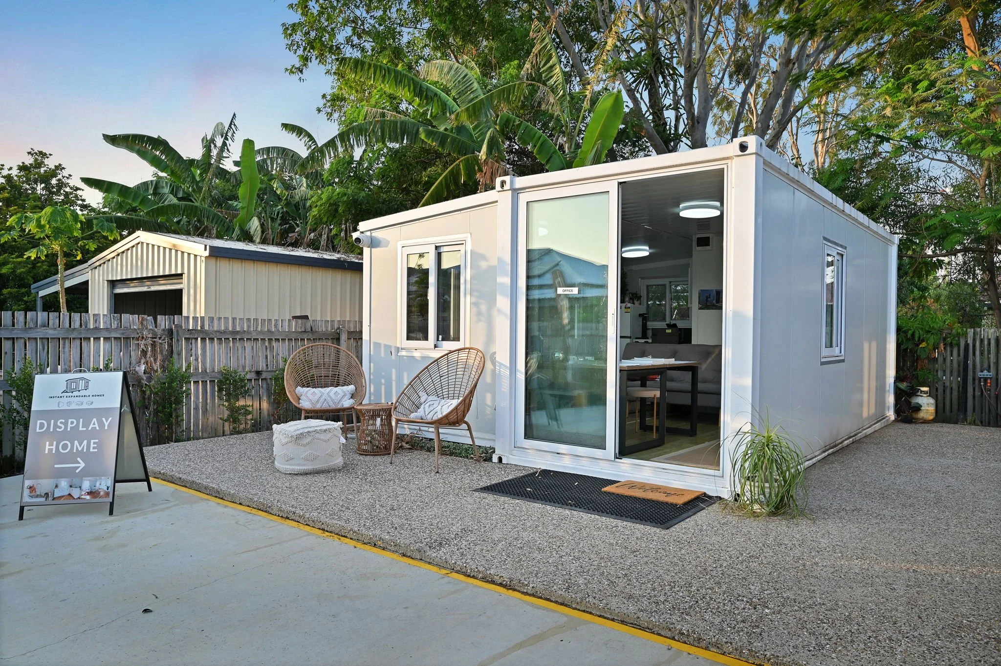 20ft Expandable Studio — INSTANT EXPANDABLE HOMES NQ