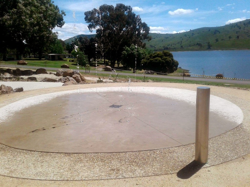 Tallangatta Splash Pad — Water Features by Design - Water Playgrounds ...