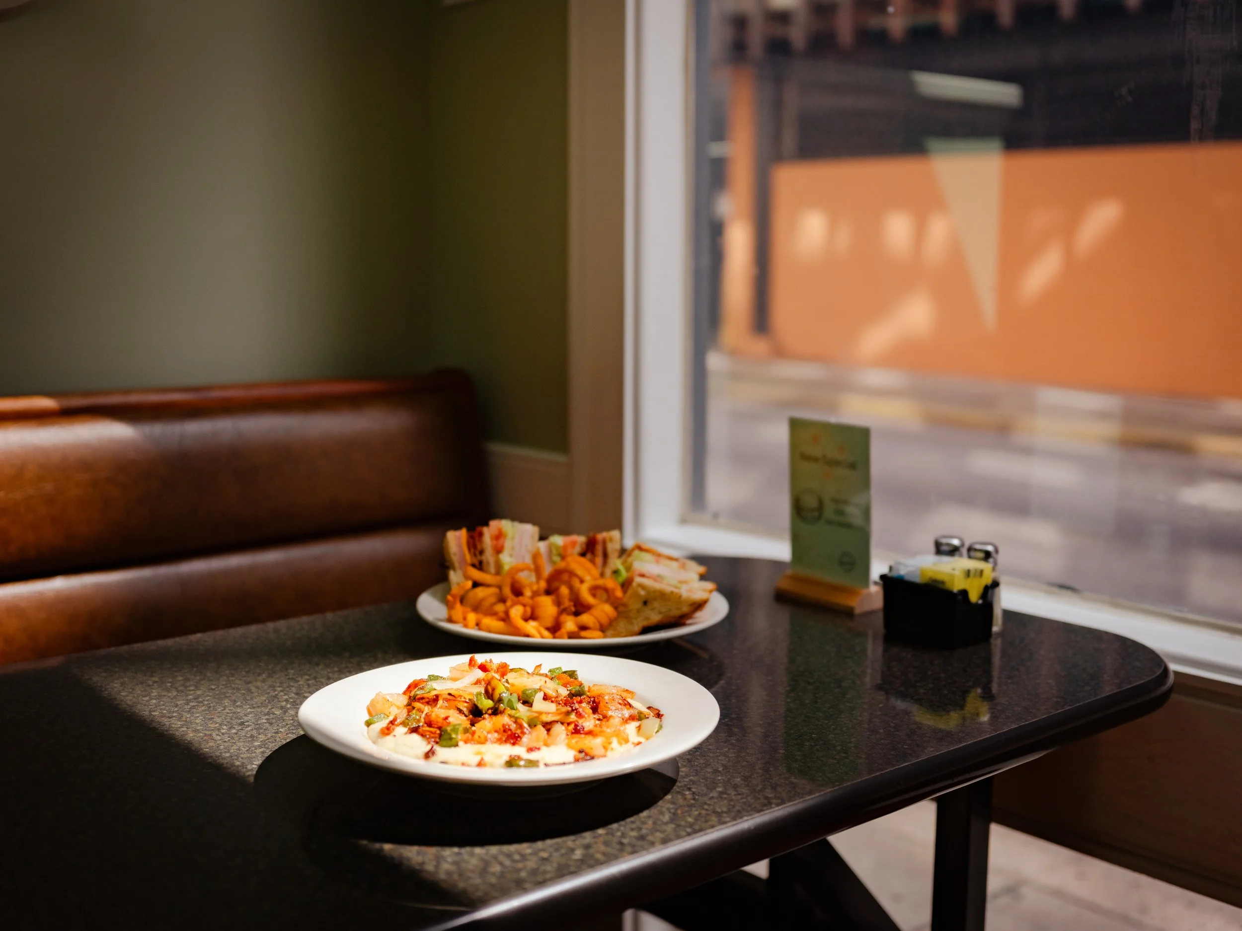 Quinn's Breakfast and Lunch