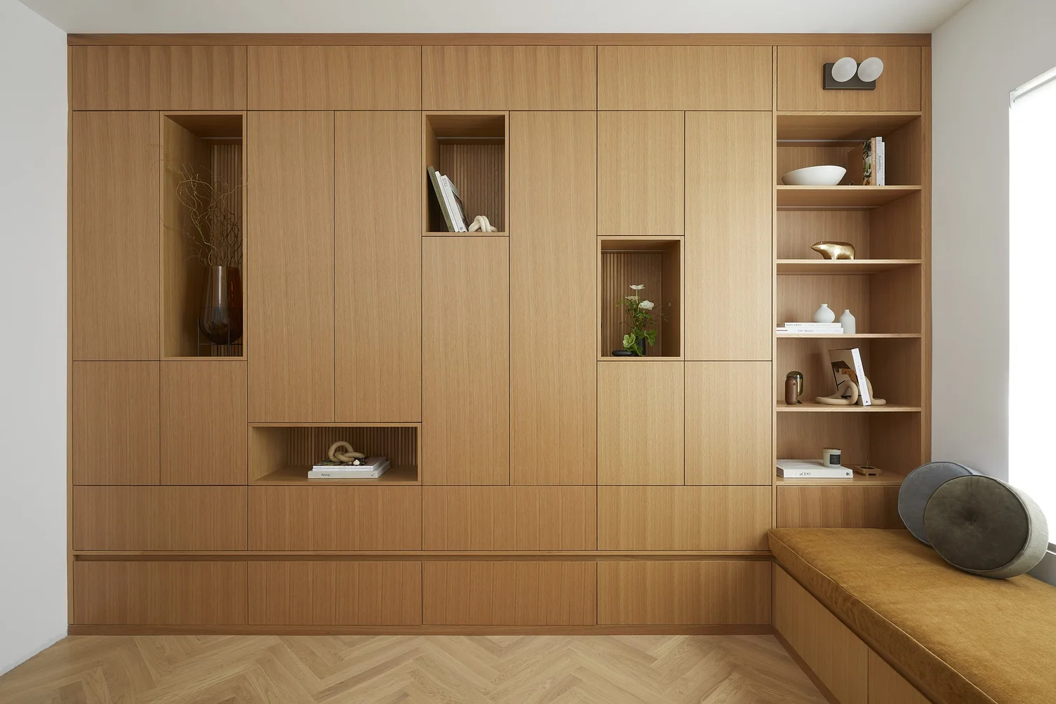 PHEASANT HOUSE — Cathie Hong Interiors