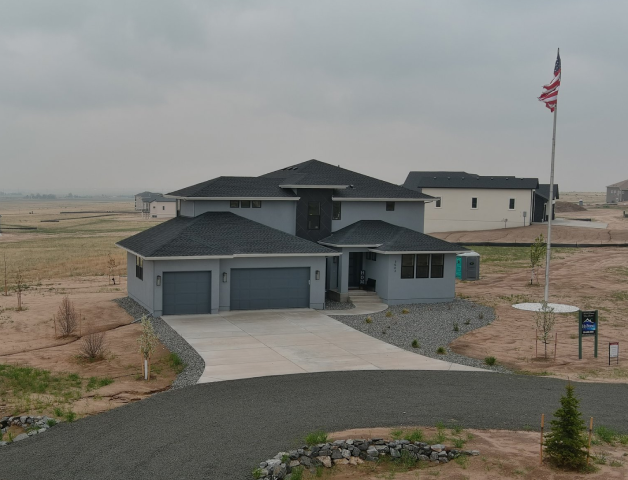 Projects — ROI Property Group