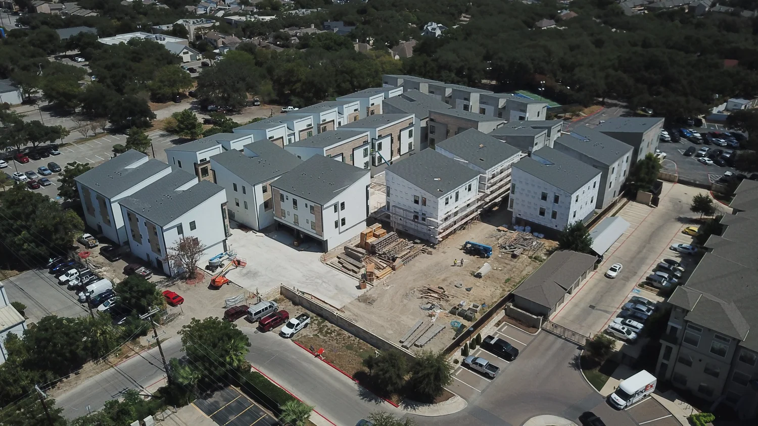 Projects — ROI Property Group