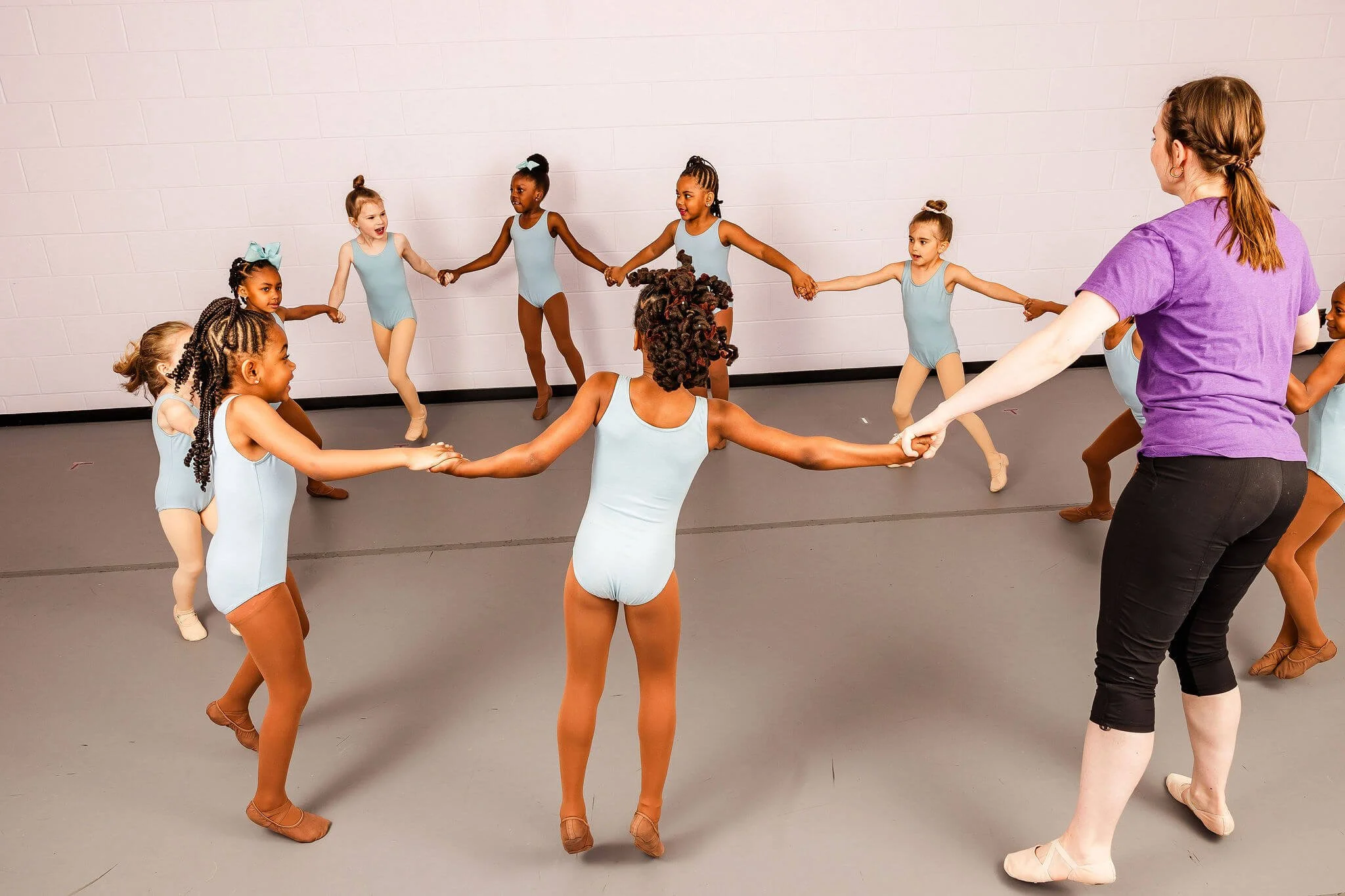 Children's Division (Ages 4-9) — Rejoice School of Ballet