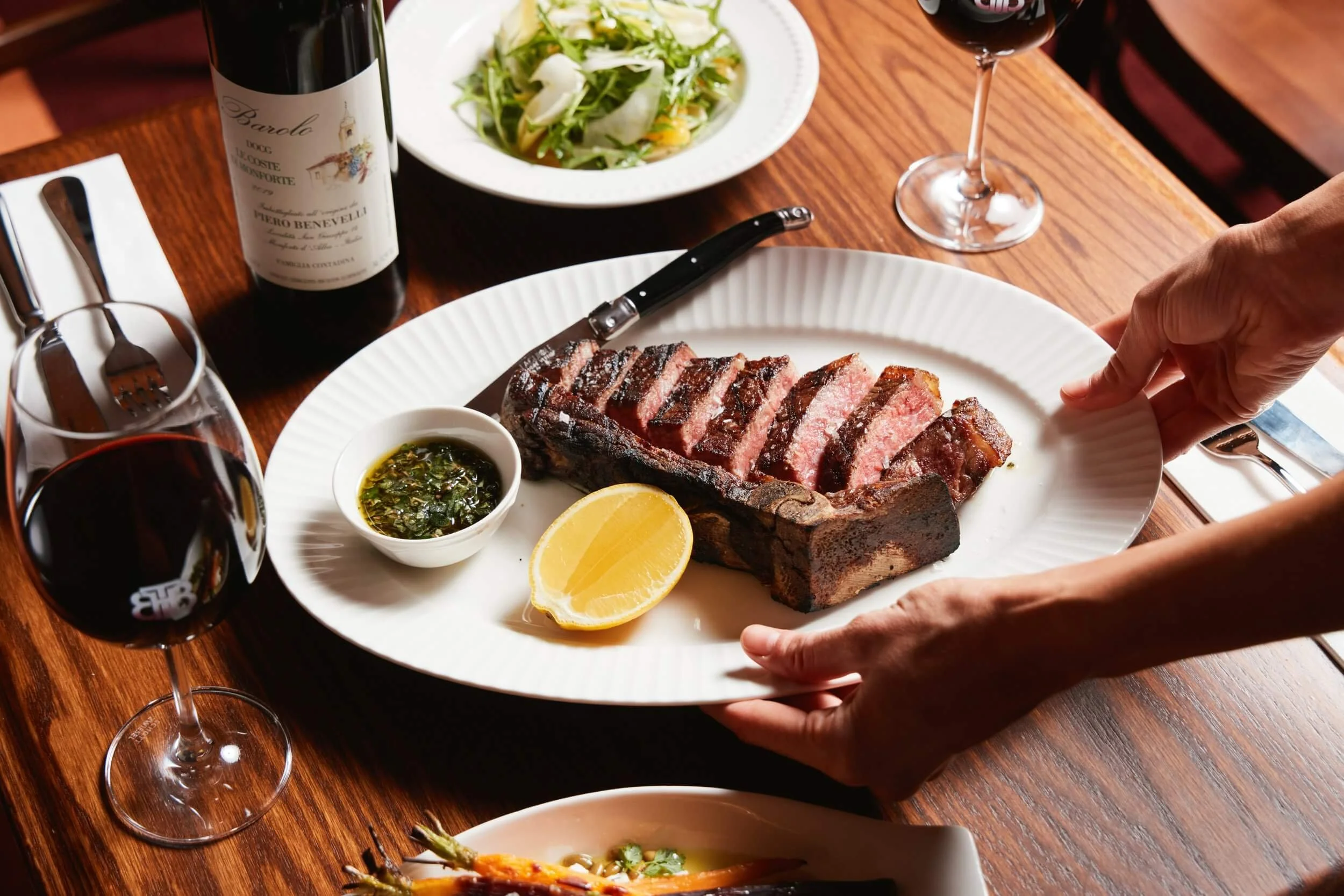 The Beehive Hotel Melbourne | Pub & Dining