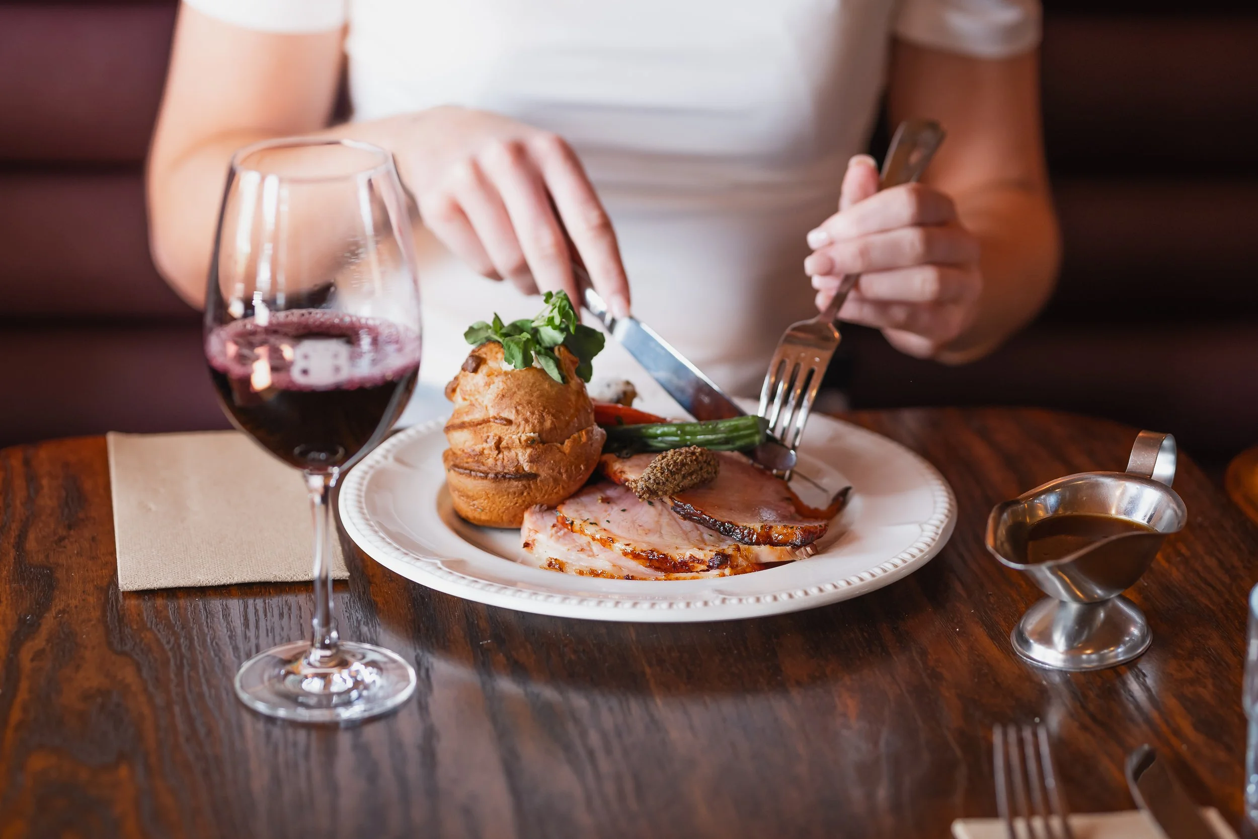 Our Pub Menu — The Beehive Hotel