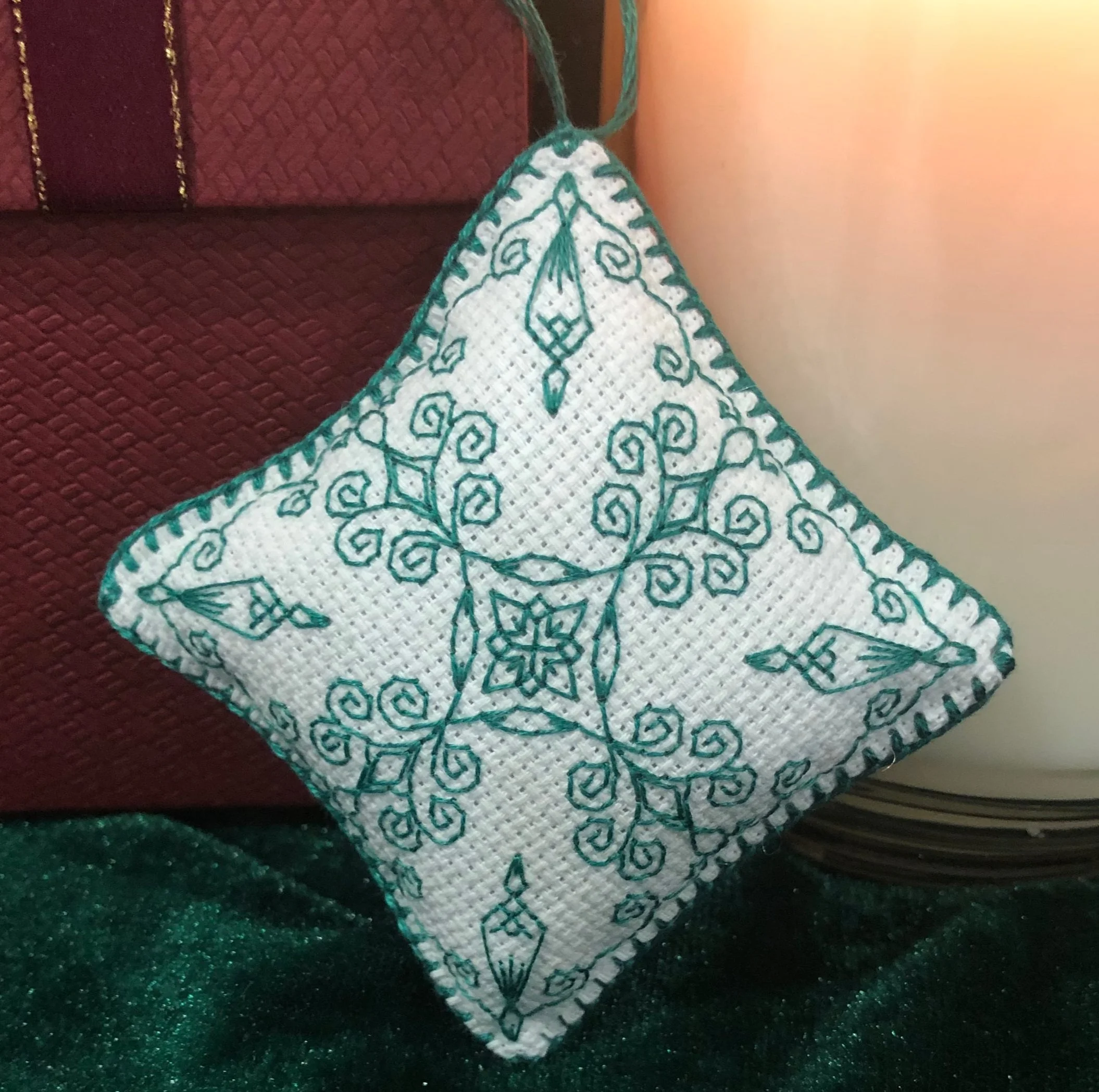 Free Patterns — LooseThreadStitchery