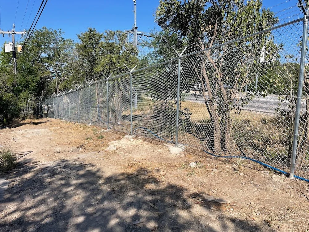 De La Garza Fence