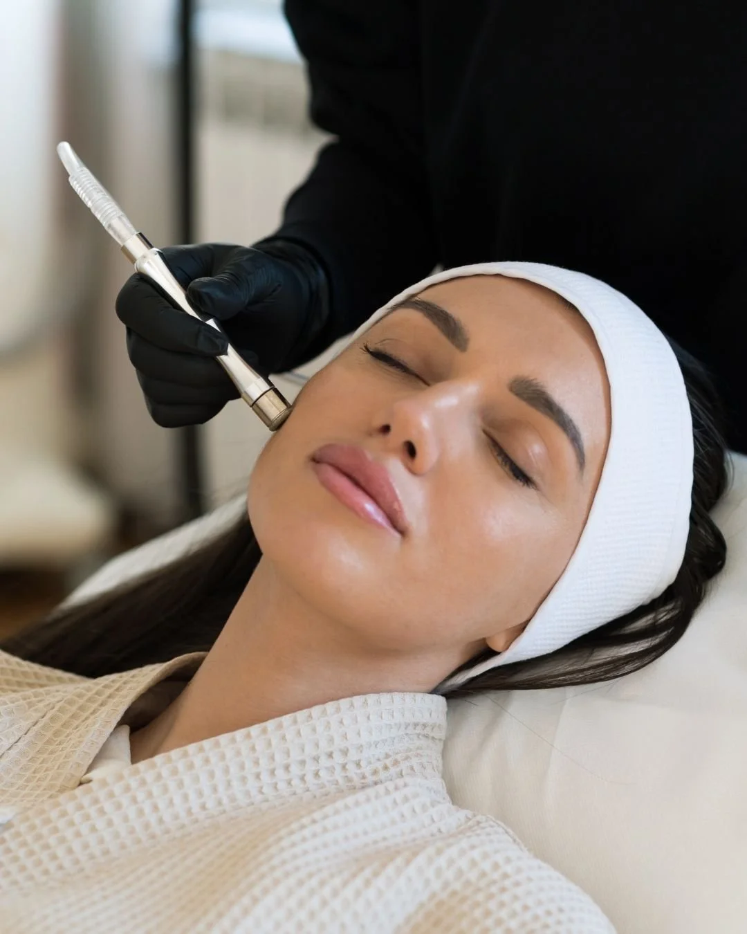 Advanced Facials in Dallas | HydroLux, Microdermabrasion, Dermaplaning ...