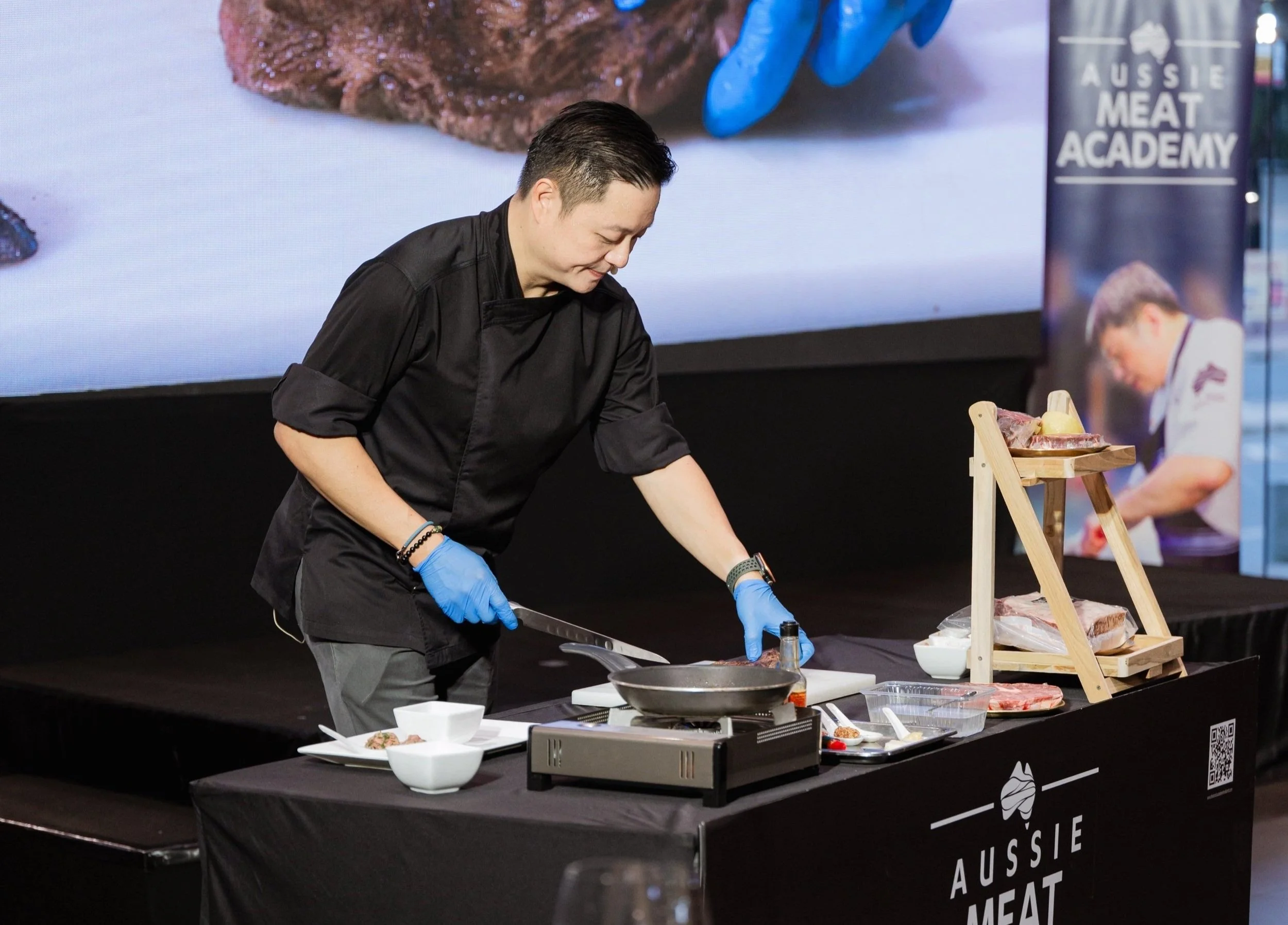 Black Opal on show at Aussie beef dinner in Thailand — Harmony ...