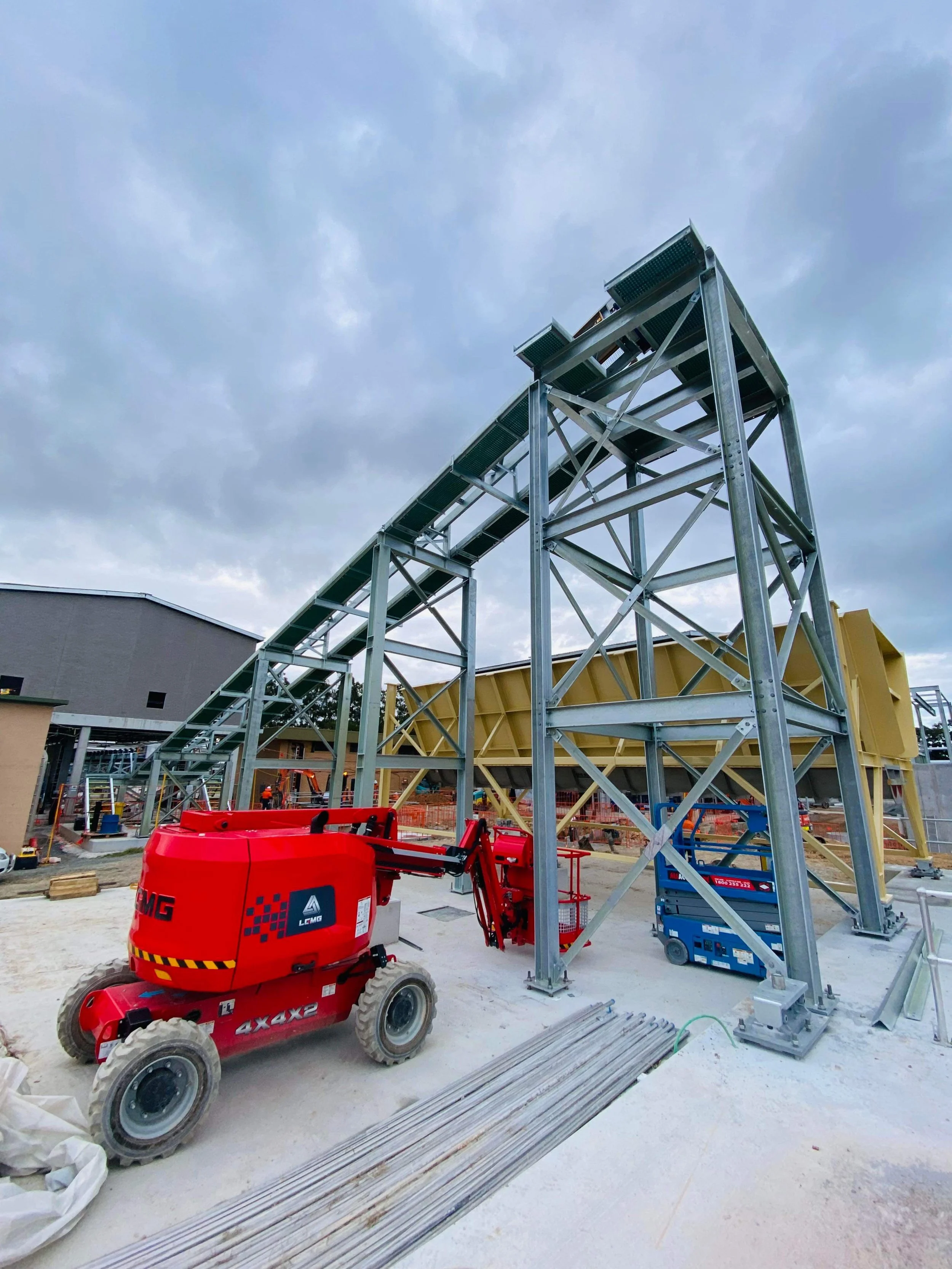 About — SEQ Rigging