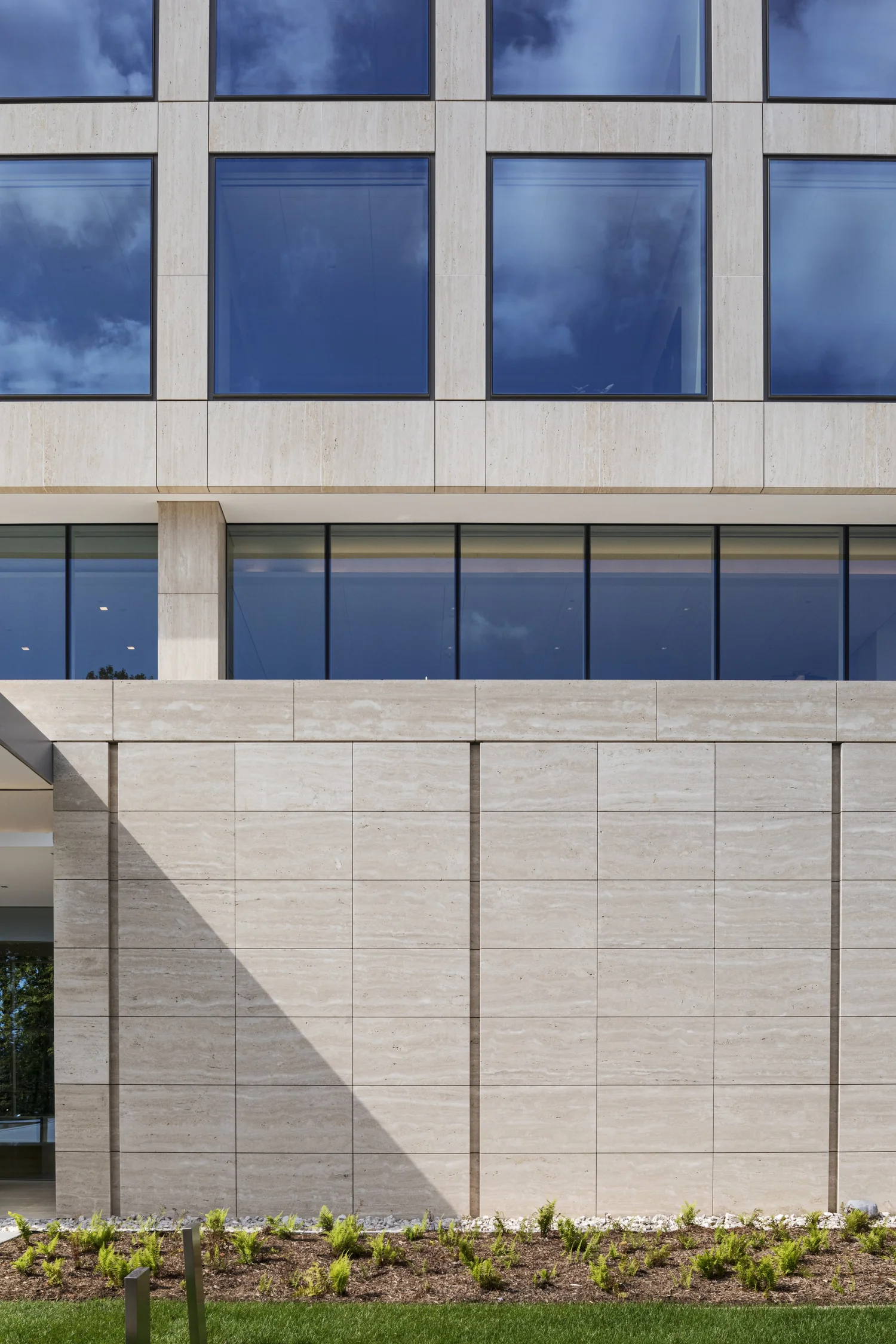 General Dynamics — LSM Studio