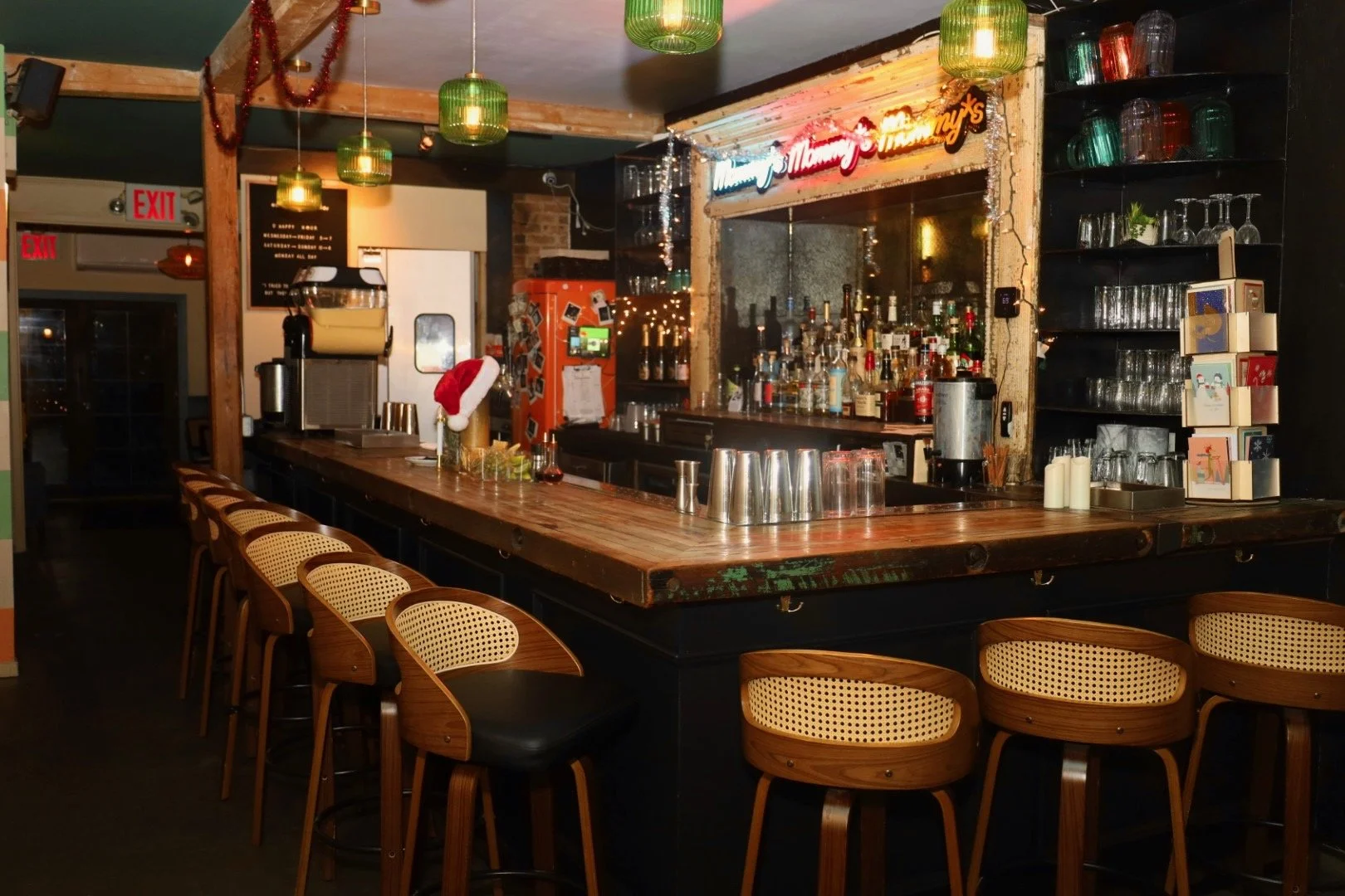 Mommy's Cocktail Bar