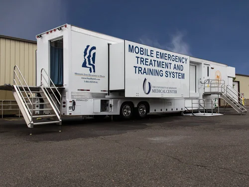 CUSTOM TRAILERS — Western Shelter