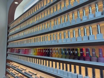 Cindy’s Nails opens in the Village — The Scarsdale Insider