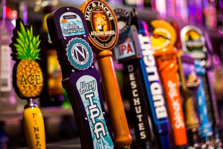 Bar & Nightlife | Experience Vibrant Nightlife — Tower Lanes ...