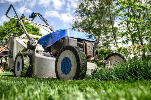 Essential Spring Lawn Mower Maintenance Tips | Hively Landscapes