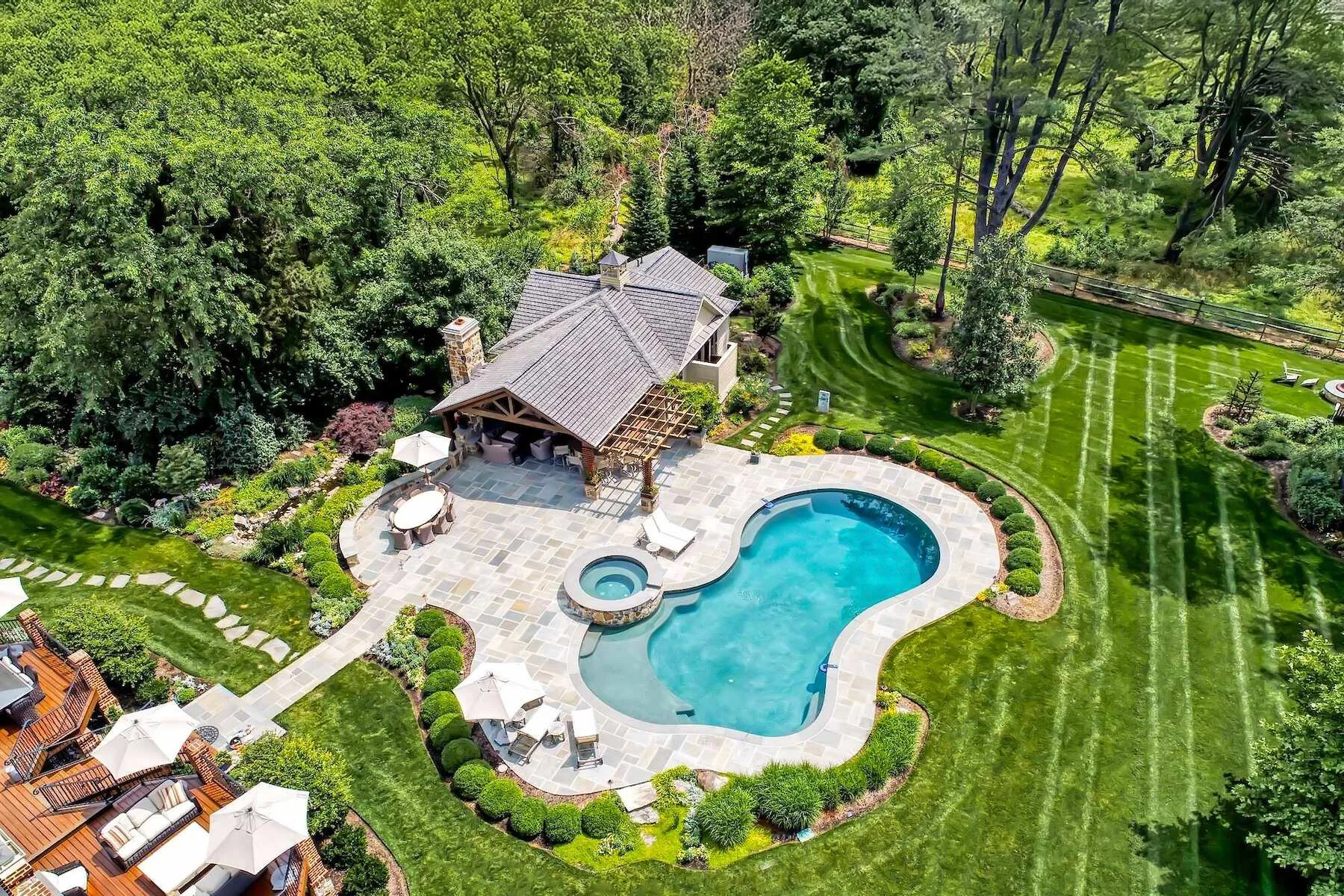 Hively Landscapes | Landscaping, Landscape Design & Lawn Care Services ...