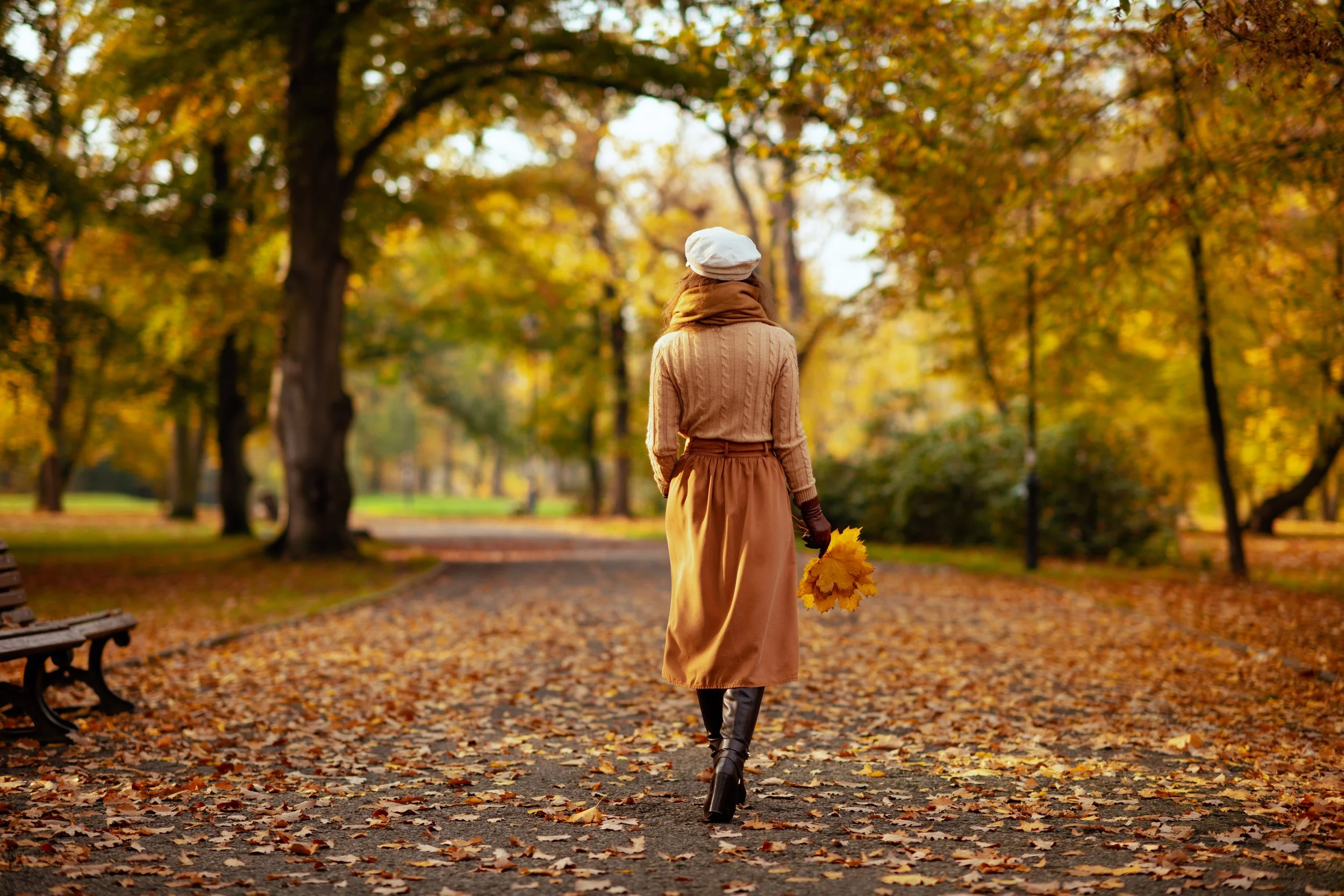 Autumn and Air: Feel the flow of reflection — Intuitive Encounters