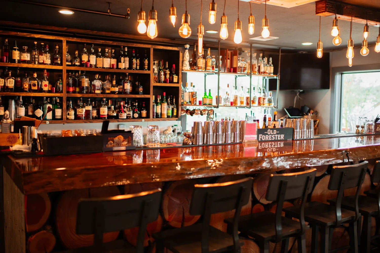 SAWMILL GRILLE & SPIRITS Restaurant and Whiskey Lounge in Post Falls, Idaho