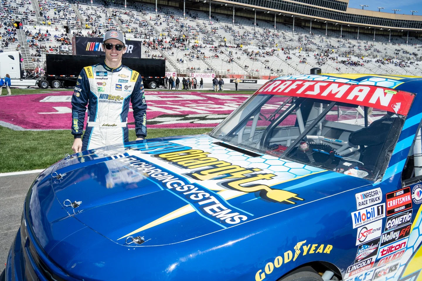 Lawless Alan - XPEL 225 Race Advance — Niece Motorsports