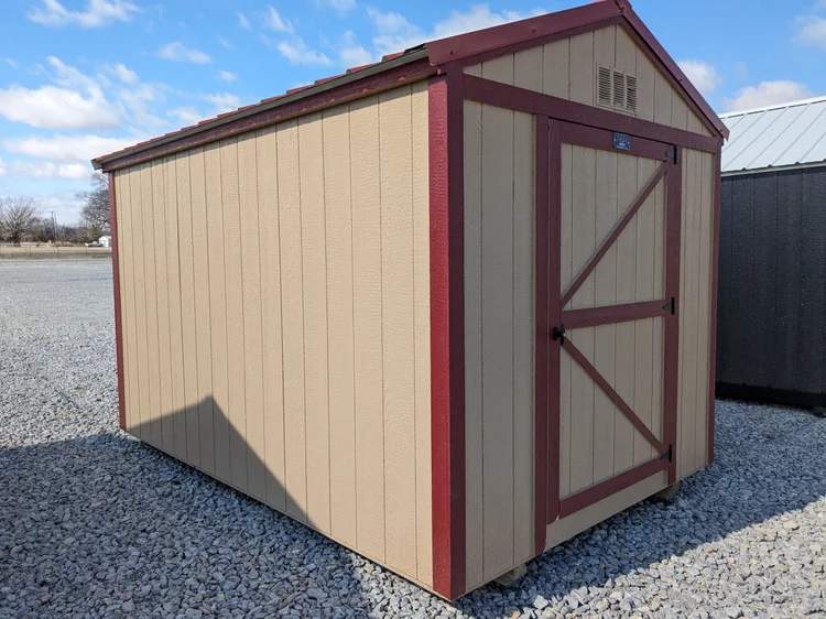Red Rock Buildings and Cabins