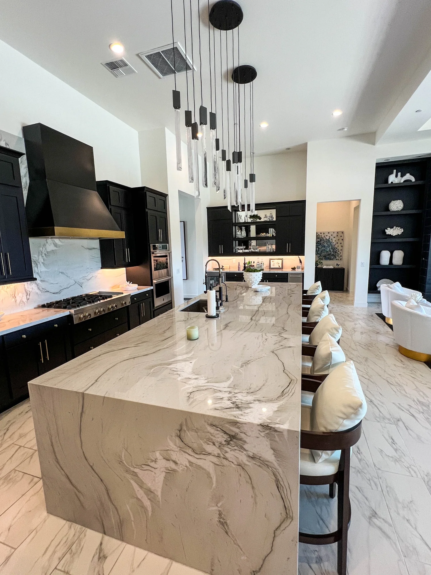 CHRISTINE ARCHER INTERIORS